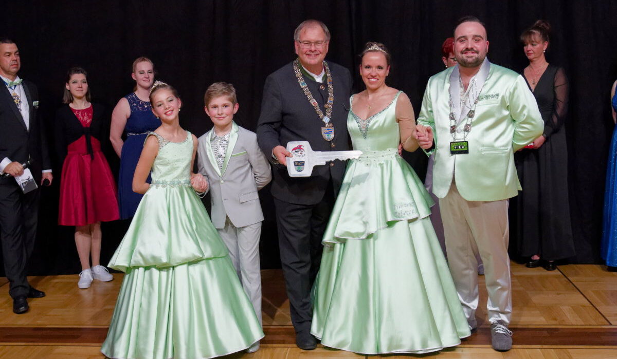 Faschingsauftakt in Unterhaching - Faschingsgesellschaft Gleisenia e.V.